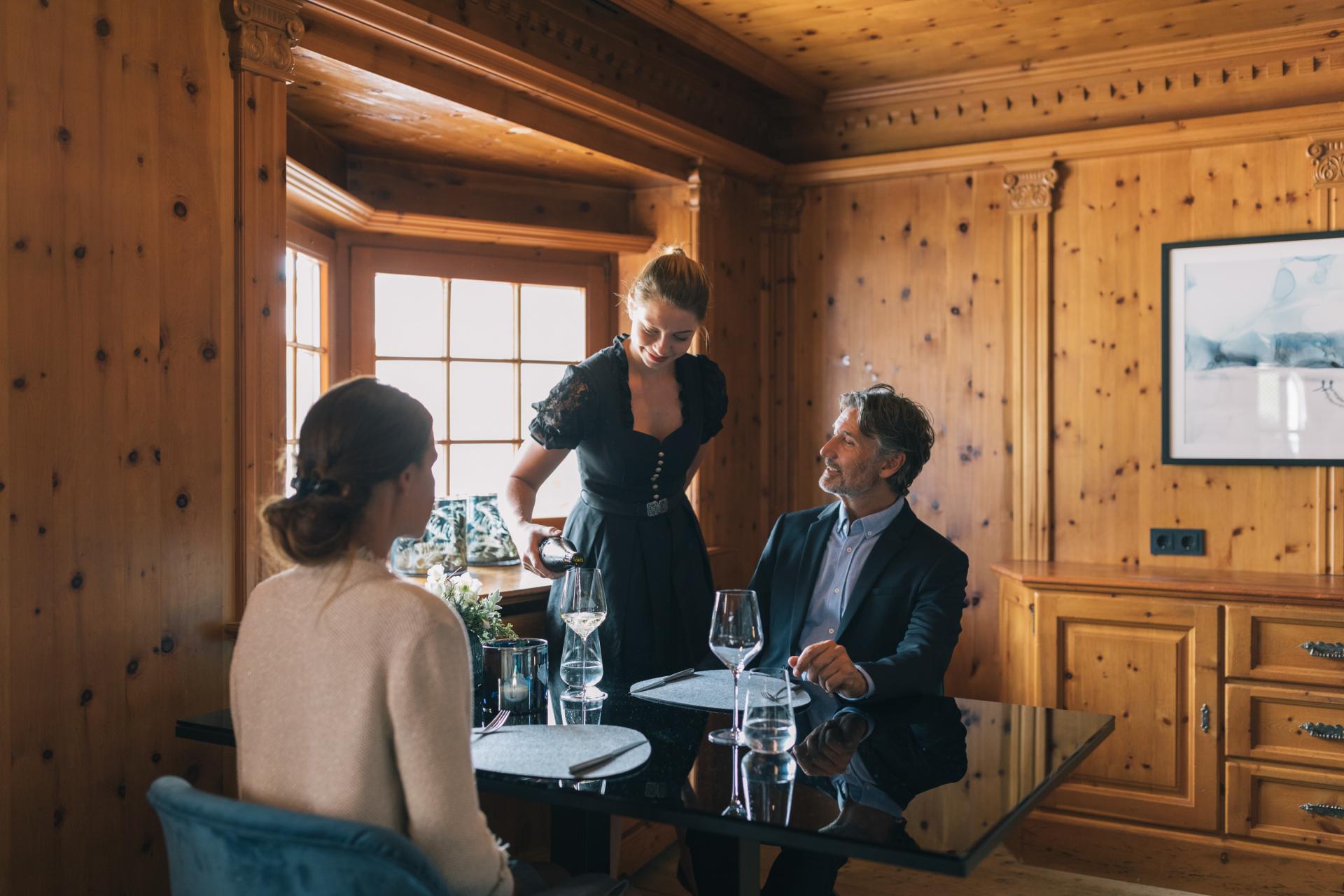Chef Entremetier bei Traumhotel ...liebes Rot-Flüh in Grän - Rolling Pin