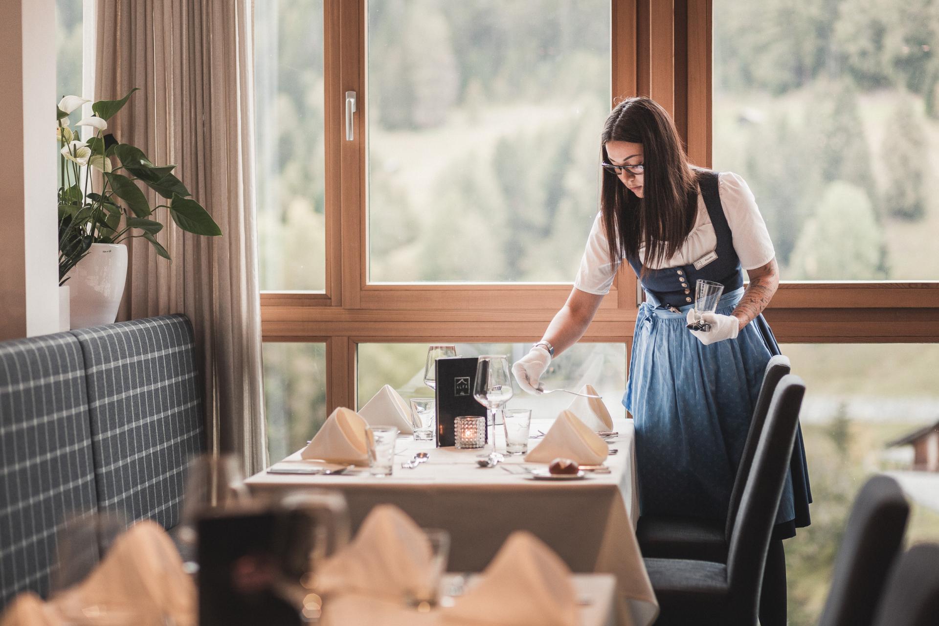 Chef de Partie - Entremetier bei ALFA HOTEL SERFAUS in Serfaus ...
