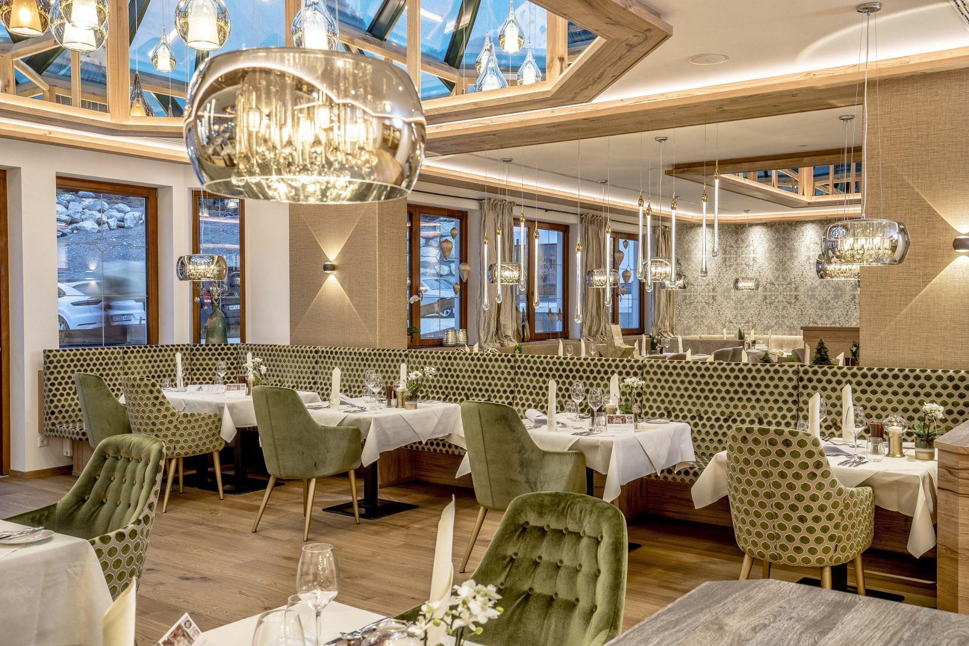 Commis de Rang bei Der Lärchenhof Martin Unterrainer GmbH in Erpfendorf ...