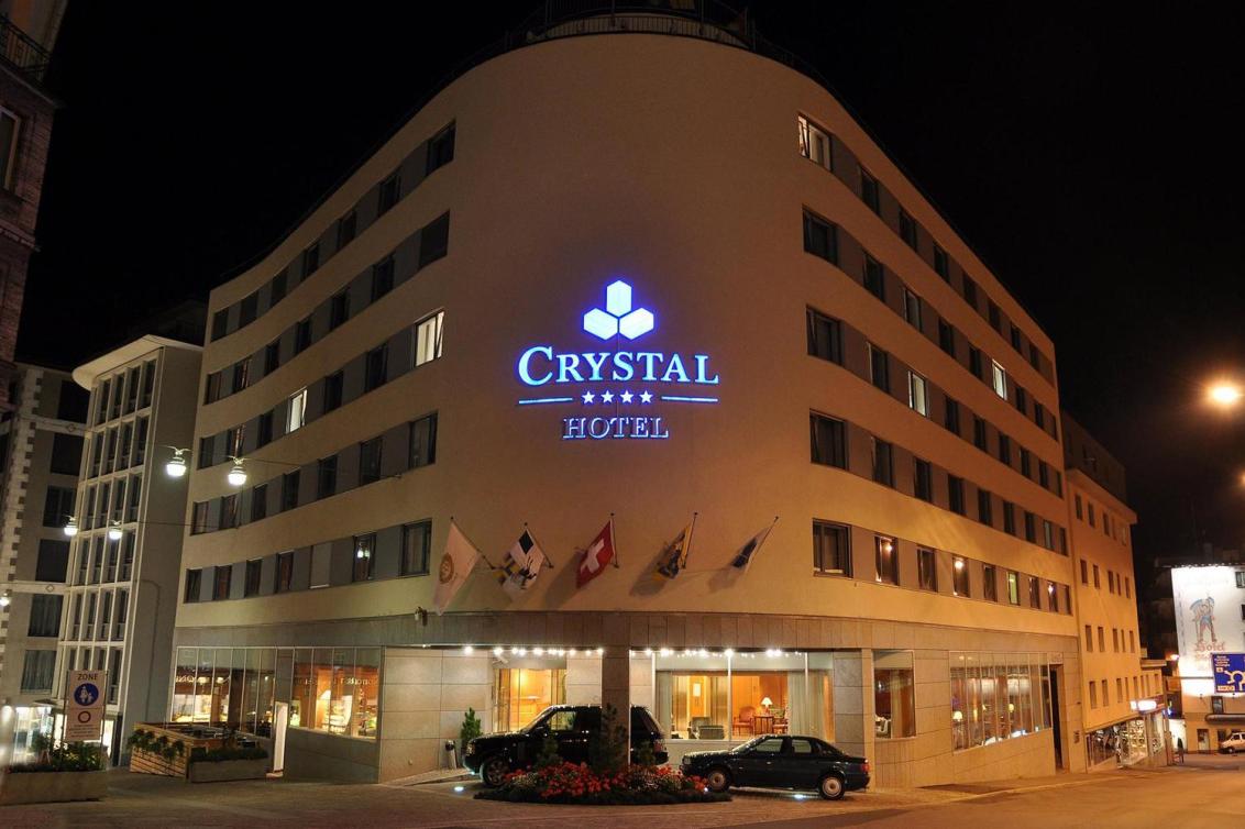 Portier (m/w/d) bei Crystal Hotels und Restaurants AG in St. Moritz ...
