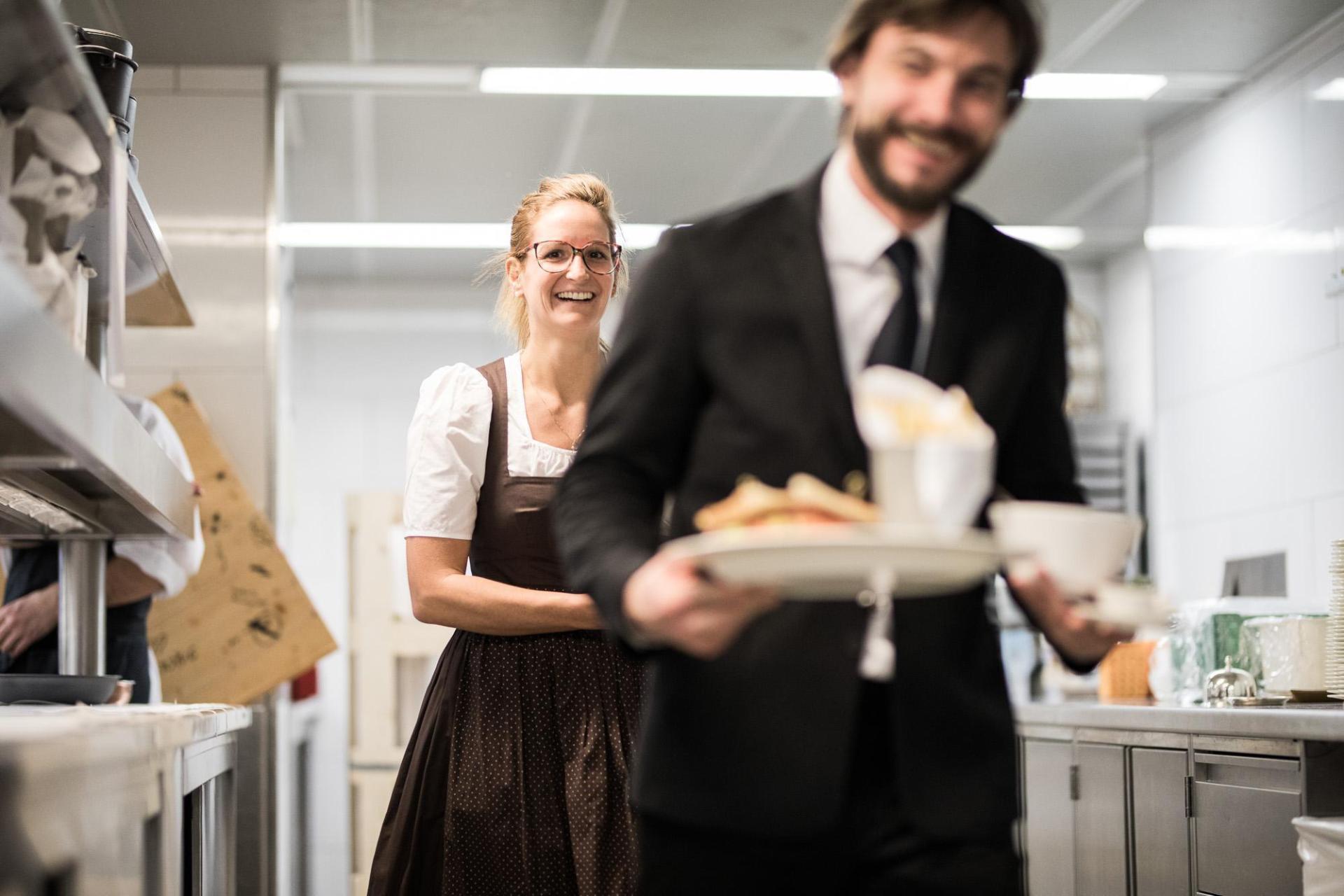 Commis de Rang (m/w/d) bei Hotel Almhof Schneider in Lech - Rolling Pin