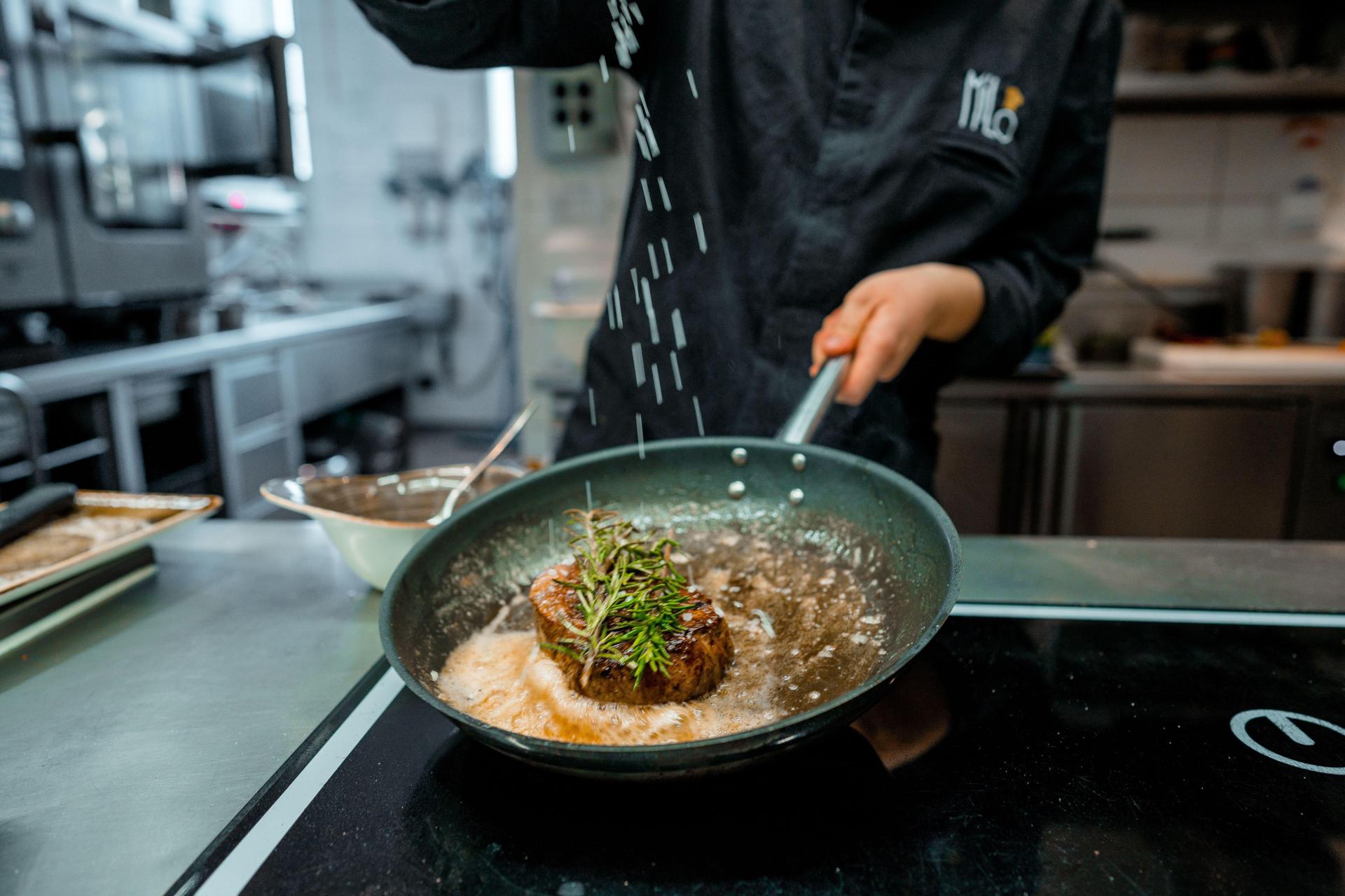 Küchenchef/Chef de Cuisine - Restaurant Milo in Villach bei Hotel Seven ...